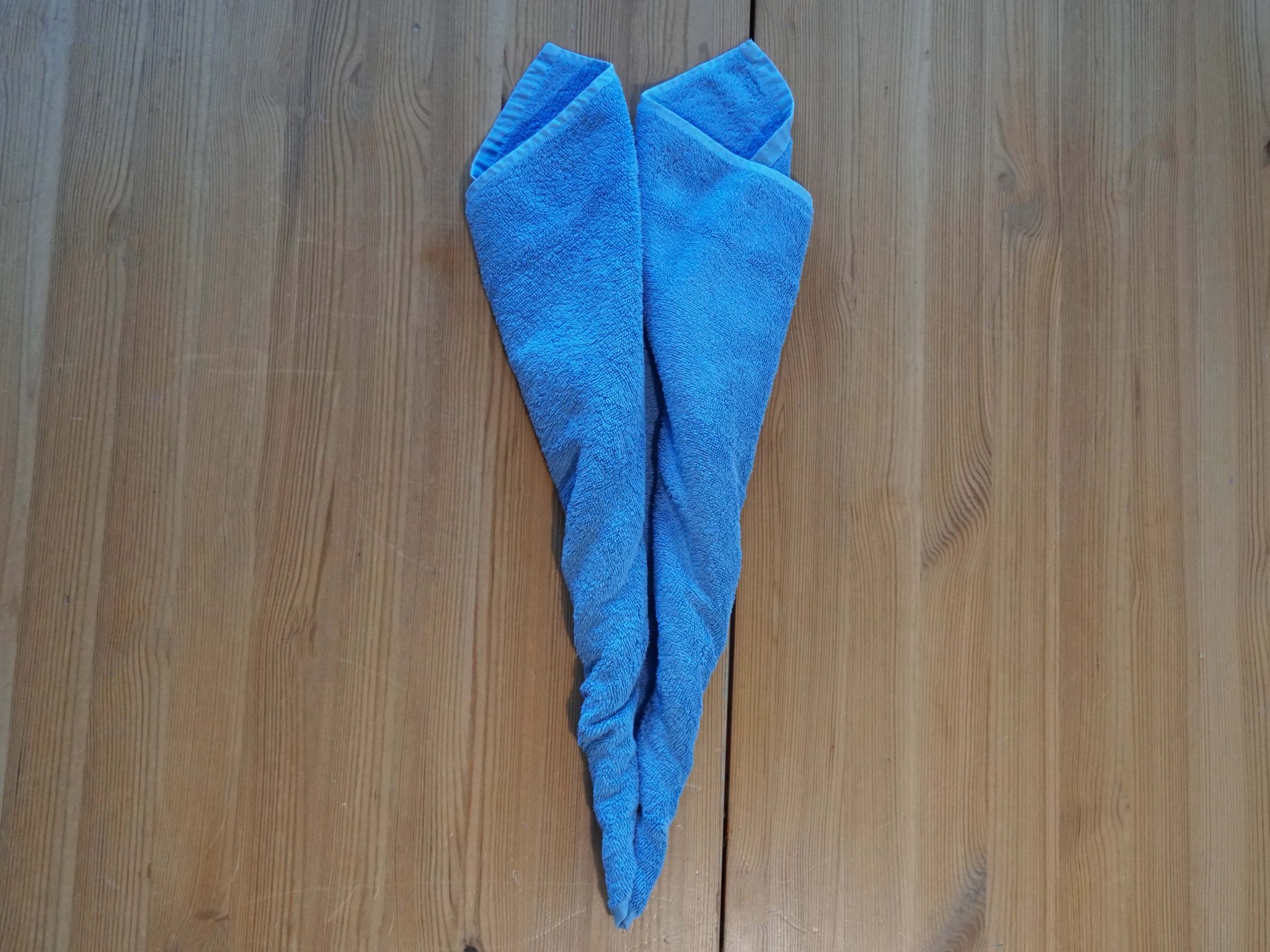 Handtuch Origami, schritt für schritt Anleitung ohne Schneiden