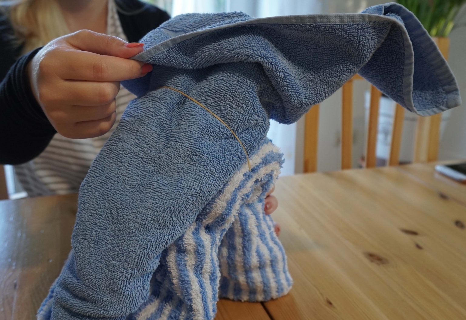 Handtuch Origami, schritt für schritt Anleitung ohne Schneiden