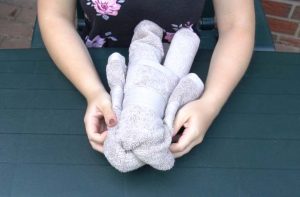 Handtuch Origami, schritt für schritt Anleitung ohne Schneiden