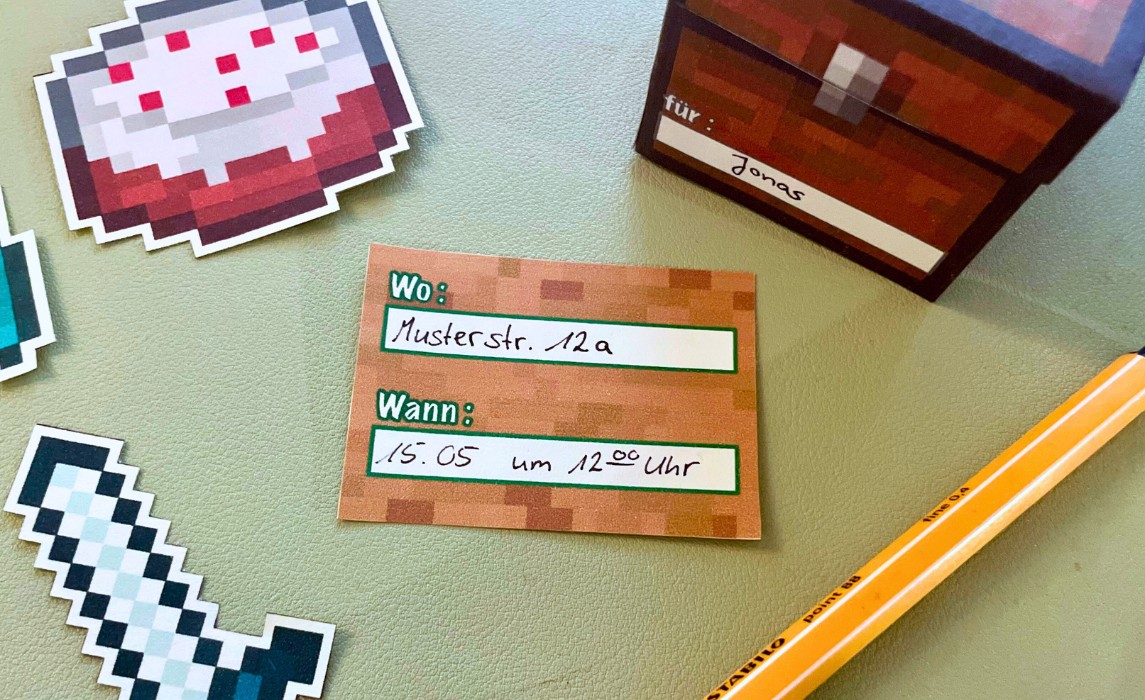 Minecraft-Einladungskarten selber basteln, kostenlose Vorlagen