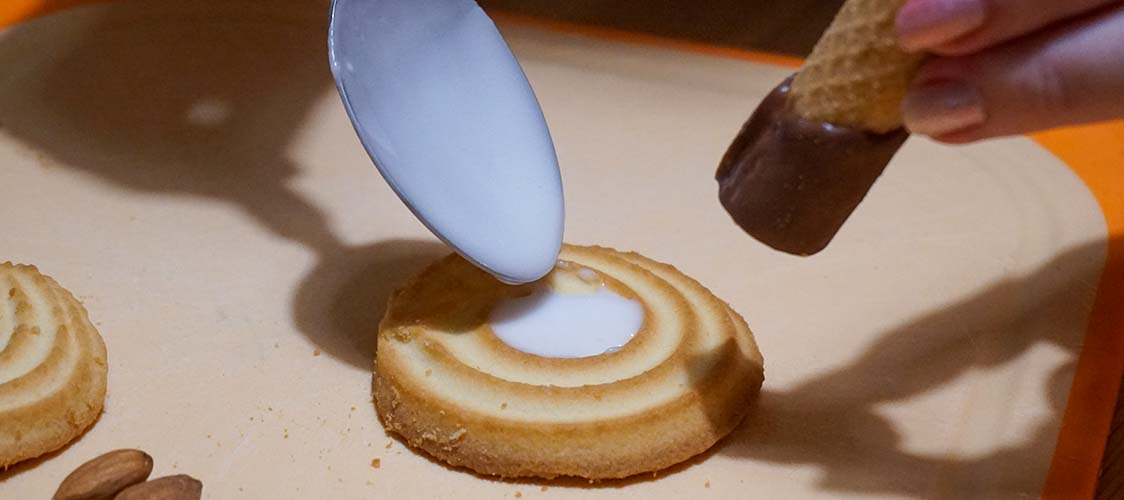 Weihnachtssnacks selber machen aus Keksen - Darinas-DIY